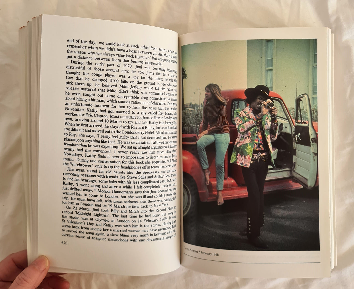 Jimi Hendrix Electric Gypsy by Harry Shapiro and Caesar Glebbeek ...