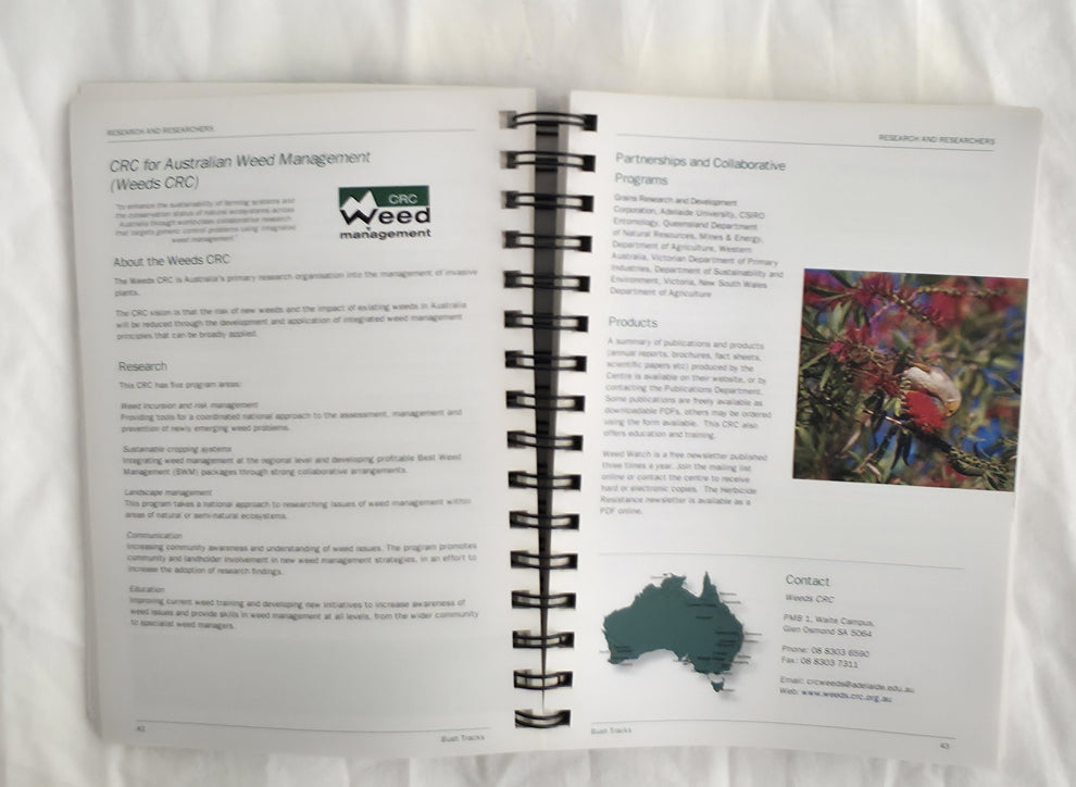 Bush Tracks by David Carr, Michael Rooney, Laurie Capill and Sarah Scr ...