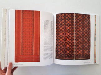 Tenun Handwoven Textiles Of Indonesia – Morgan's Rare Books