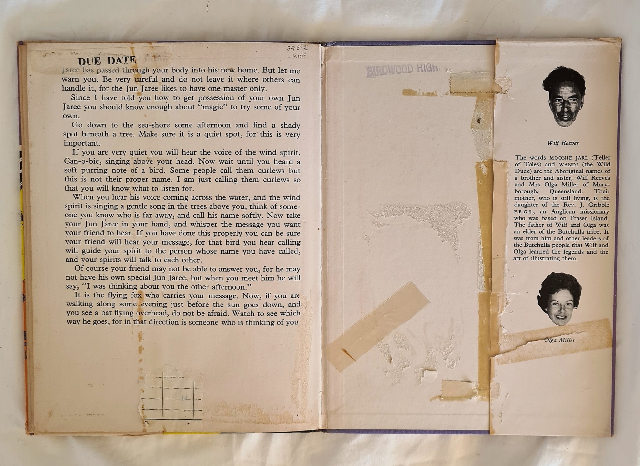 The Legends of Moonie Jarl by Moonie Jarl (Wilf Reeves) and Wandi (Olg ...