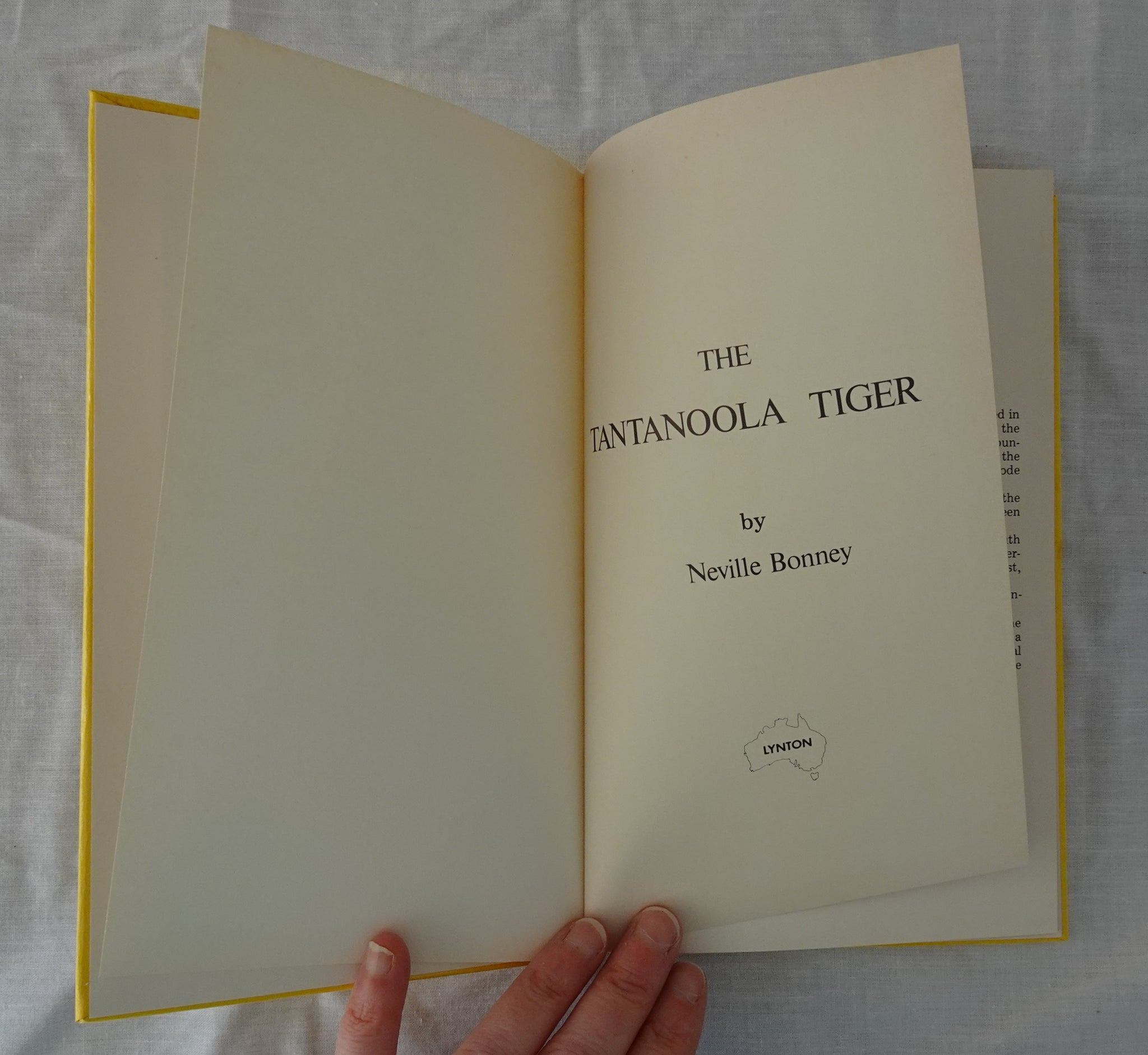 The Tantanoola Tiger by Neville Bonney – Morgan's Rare Books