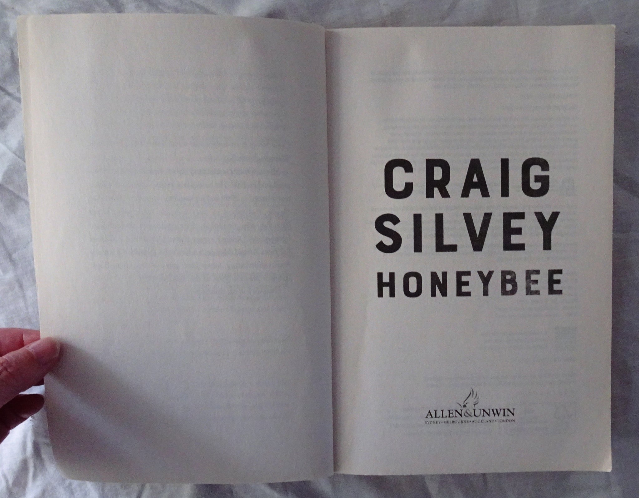 Honeybee by Craig Silvey – Morgan's Rare Books